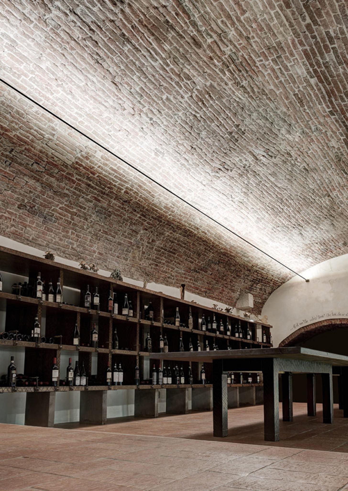 Focus su Davide Groppi. La luce che crea lo spazio | ARTHECO